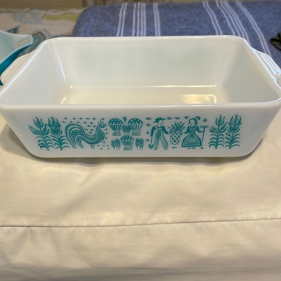 Pyrex | Kitchen | Vintage Casserole Dish Pyrex Butterprint Cinderella ...